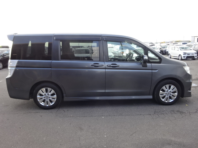 2010/MAY HONDA STEP WAGON RK5 2000cc RK5-1000302 | Japanese Used Cars ...