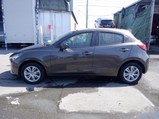 2015YEAR/JUN MAZDA DEMIO DJ3FS 1300CC DJ3FS-126083 | Japanese Used Cars ...